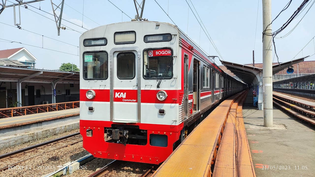[4K] Chasing the Tokyu 8000 series and 8500 series EMU - YouTube