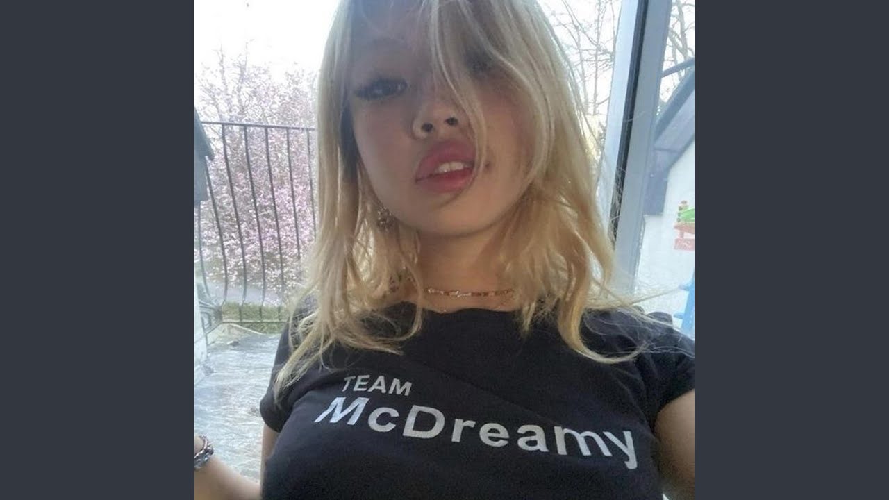 maccies date - YouTube