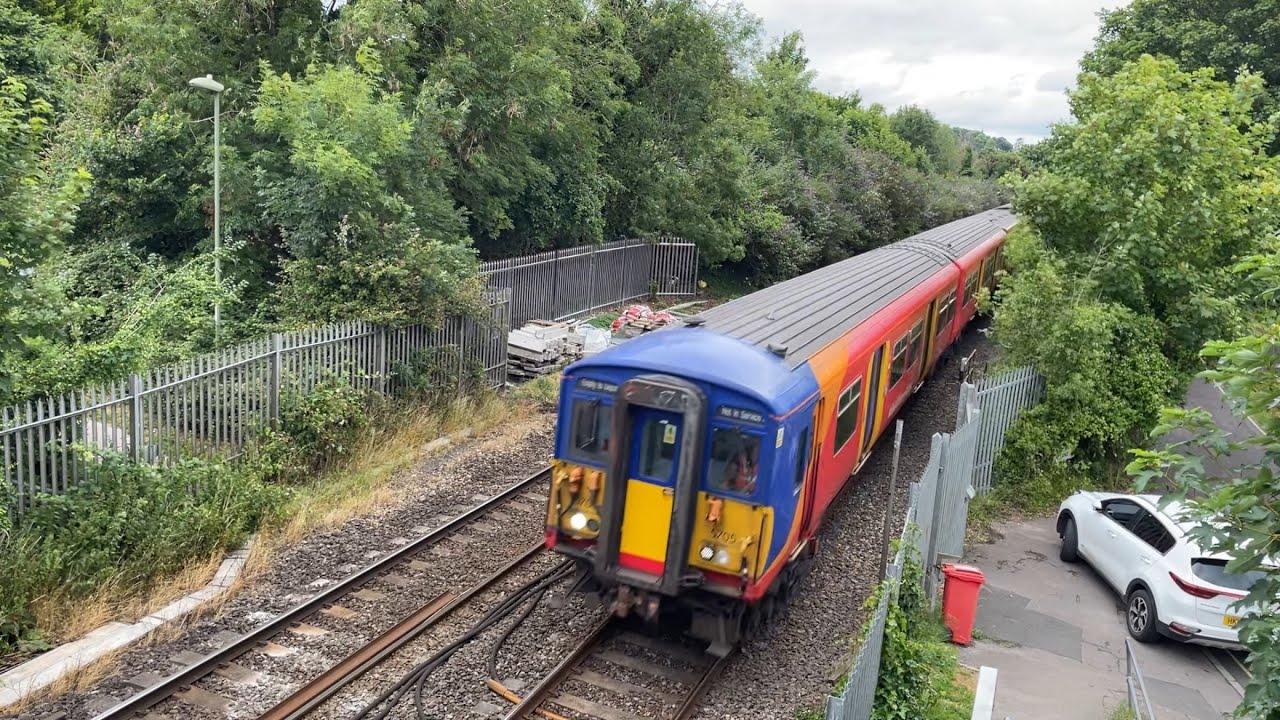 Class 455 - BR Second Generation | 455705 | South Western Railway - YouTube