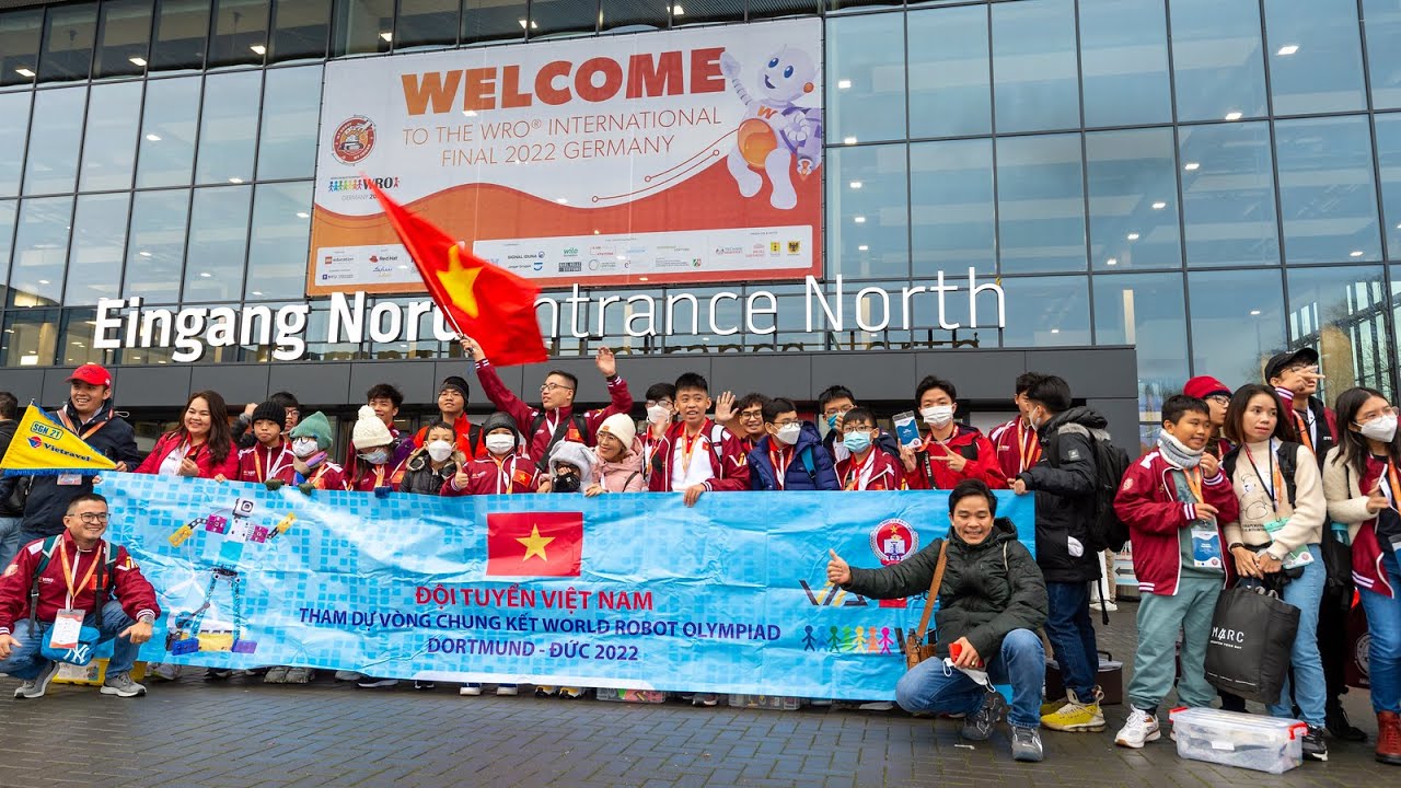Hành trình thi đấu WRO GERMANY 2022 - STEM PLUS 🇻🇳 - YouTube