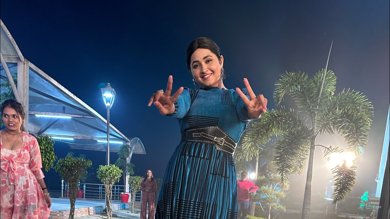 Sab ka aaj moun vrat hai bas ishare me baat hogi 🤪🤪🤪 kyuki thand se ...