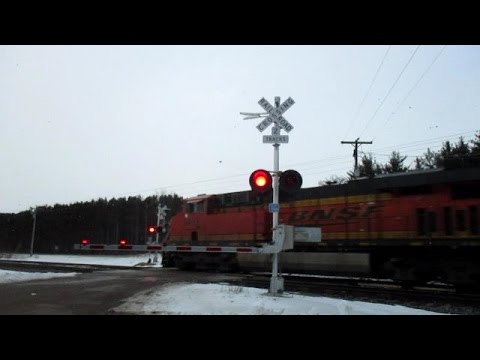 BNSF 6418 West Empty Grain Train (2-6-2016) - YouTube
