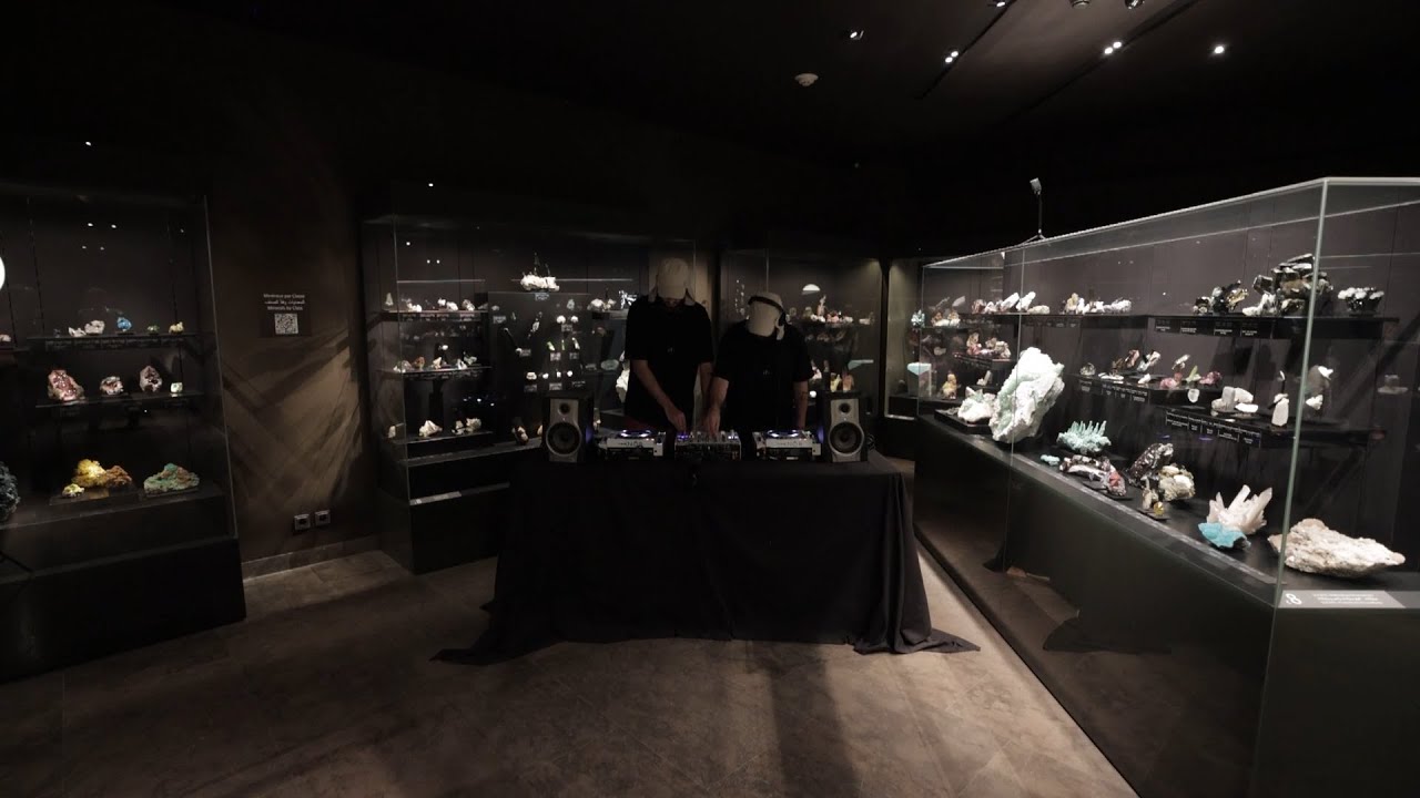 VICEVERSA in the MIM museum | Beirut, Lebanon - YouTube