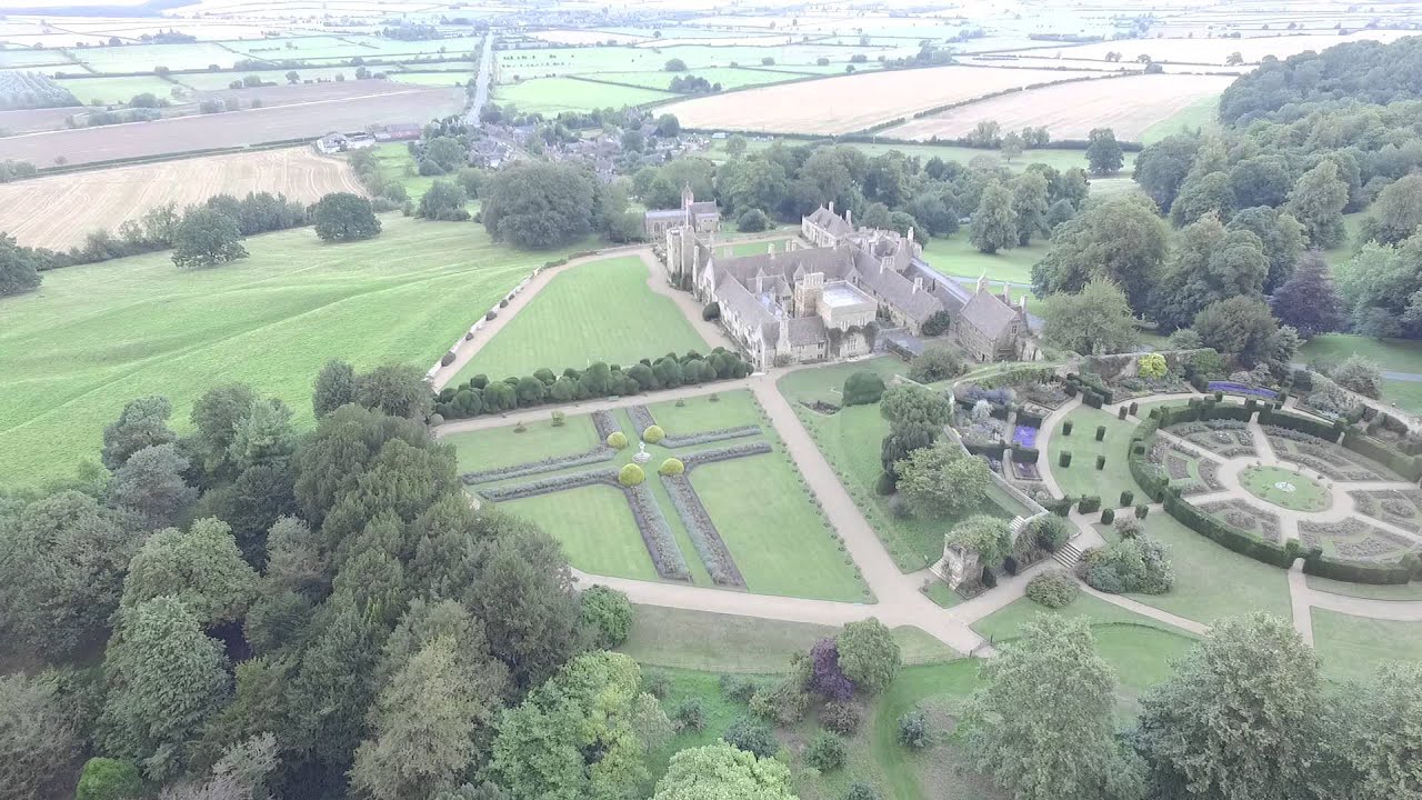 Rockingham Castle Rockingham Castle Rockingham Grand Homes Rockingham ...
