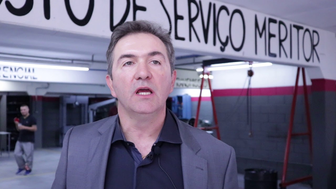 Primeiro Posto Autorizado Meritor do Brasil - YouTube