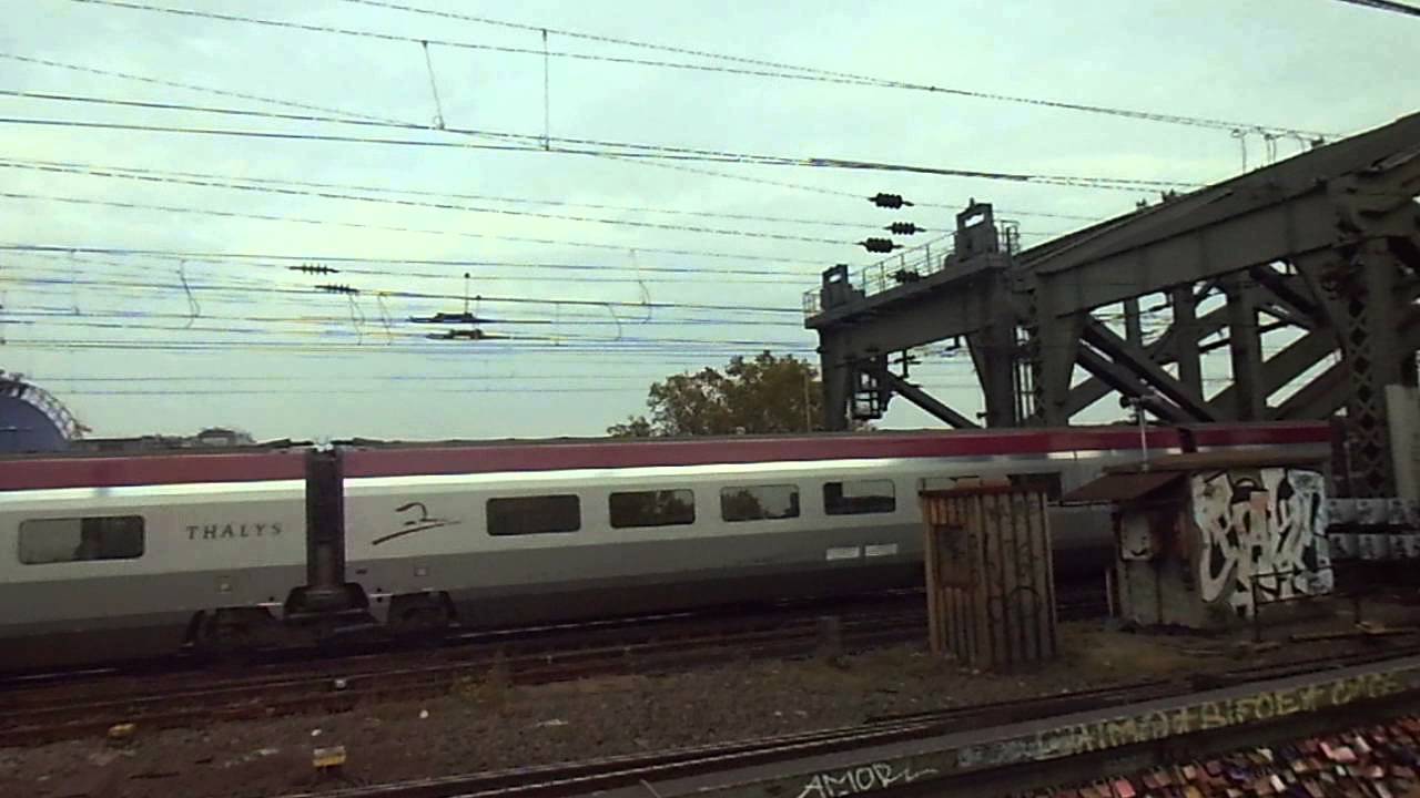 Doppeltraktion BR422 und Thalys in Köln - YouTube