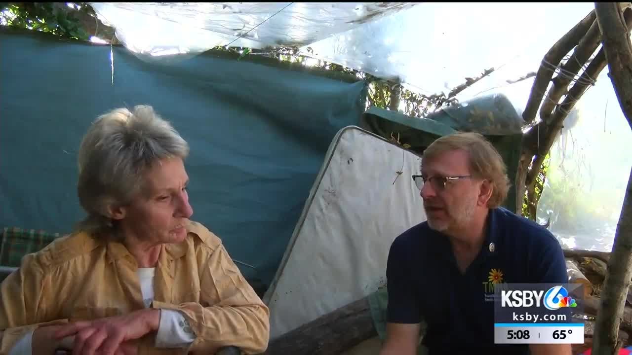 Social worker joins SLOPD Community Action Team - YouTube