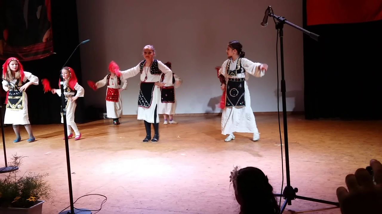 Vallja e Rugoves - YouTube