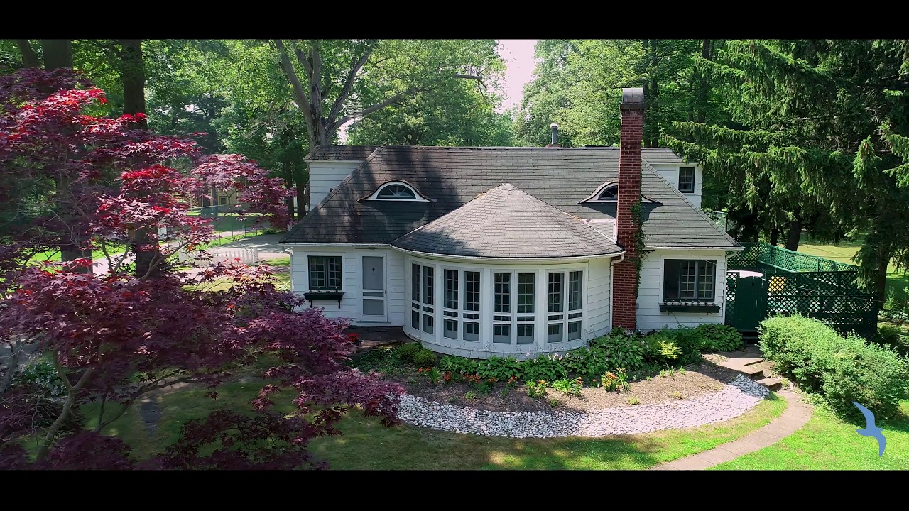 819 Point Abino, Ridgeway, ON - John Howard & Jodi Hicken - YouTube