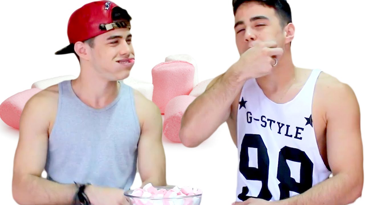 Desafio do Chubby Bunny | Canal Brothers Rocha Oficial - YouTube