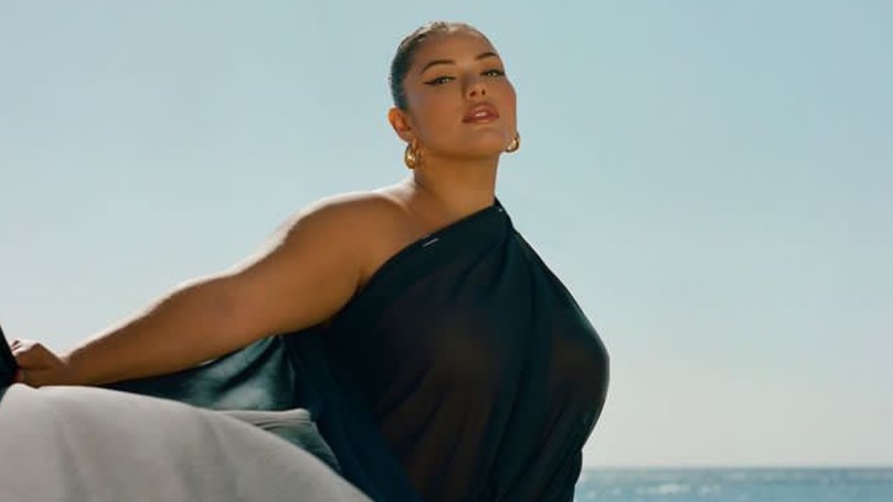 Vanessa Romo | Biography | Wiki | Curvy Plus size | Fashion Model ...