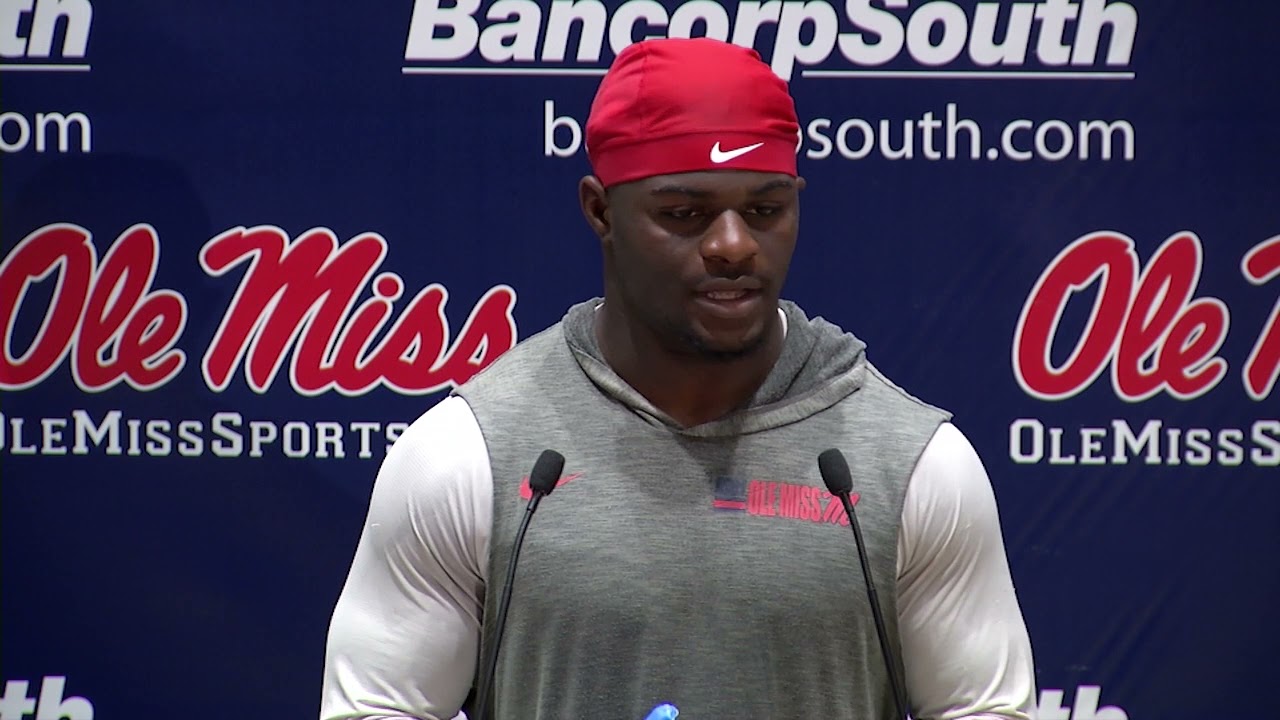 Football - Mark Robinson Interview (10-12-21) - YouTube