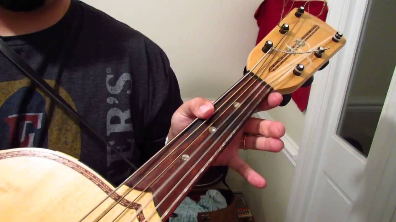 Como Tocar Guitarron Escala De Do / El Rey - YouTube