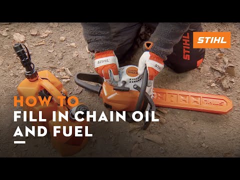 Filling a STIHL chainsaw with fuel and chain oil