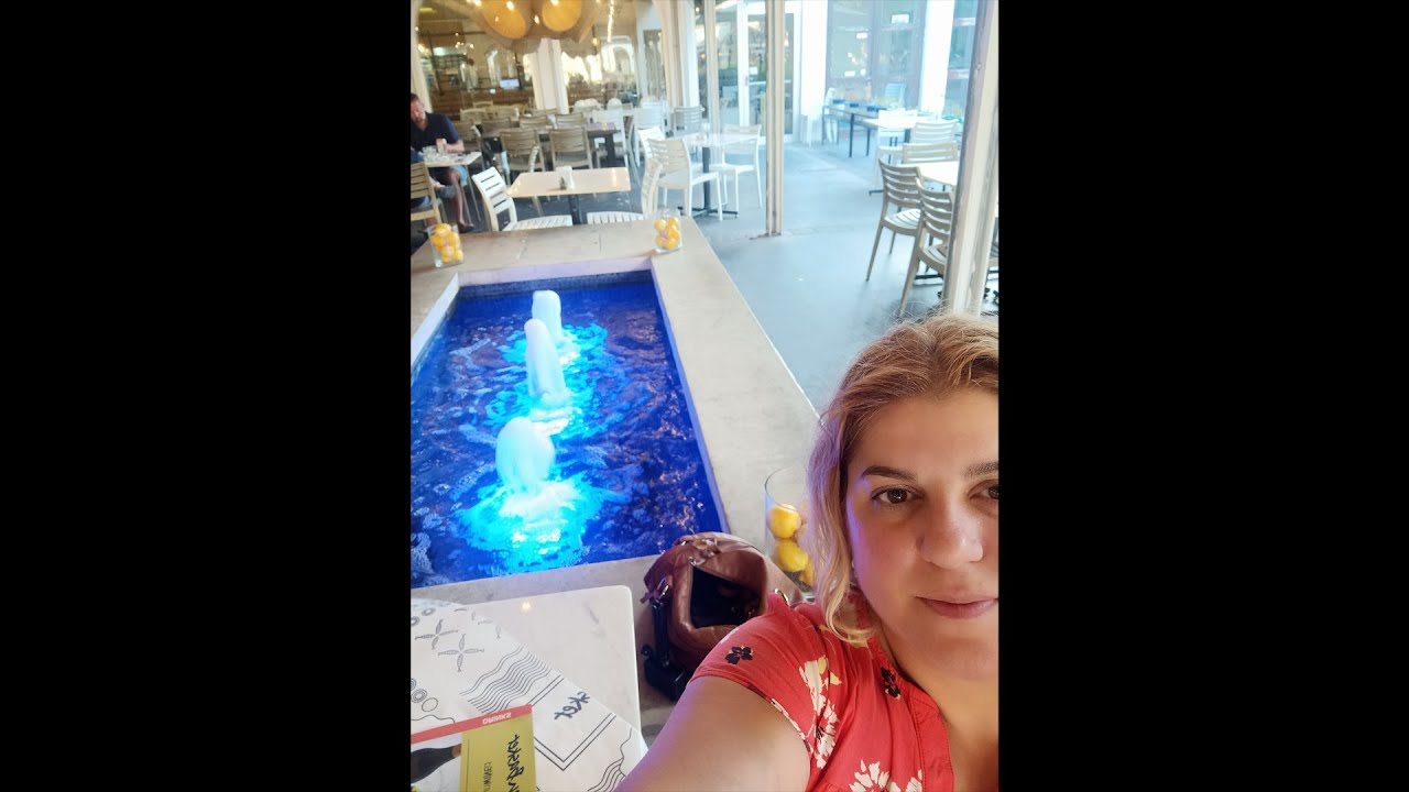 VLOG θάλασσα και φαΐ - YouTube