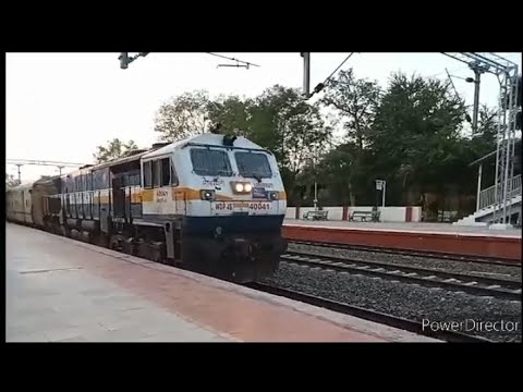Bhavnagar Terminus - Sabarmati Intercity SF Express Train Journey Video ...