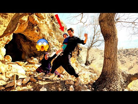 Shepherd's search for mother and son: Shepherd shock and operator intervention