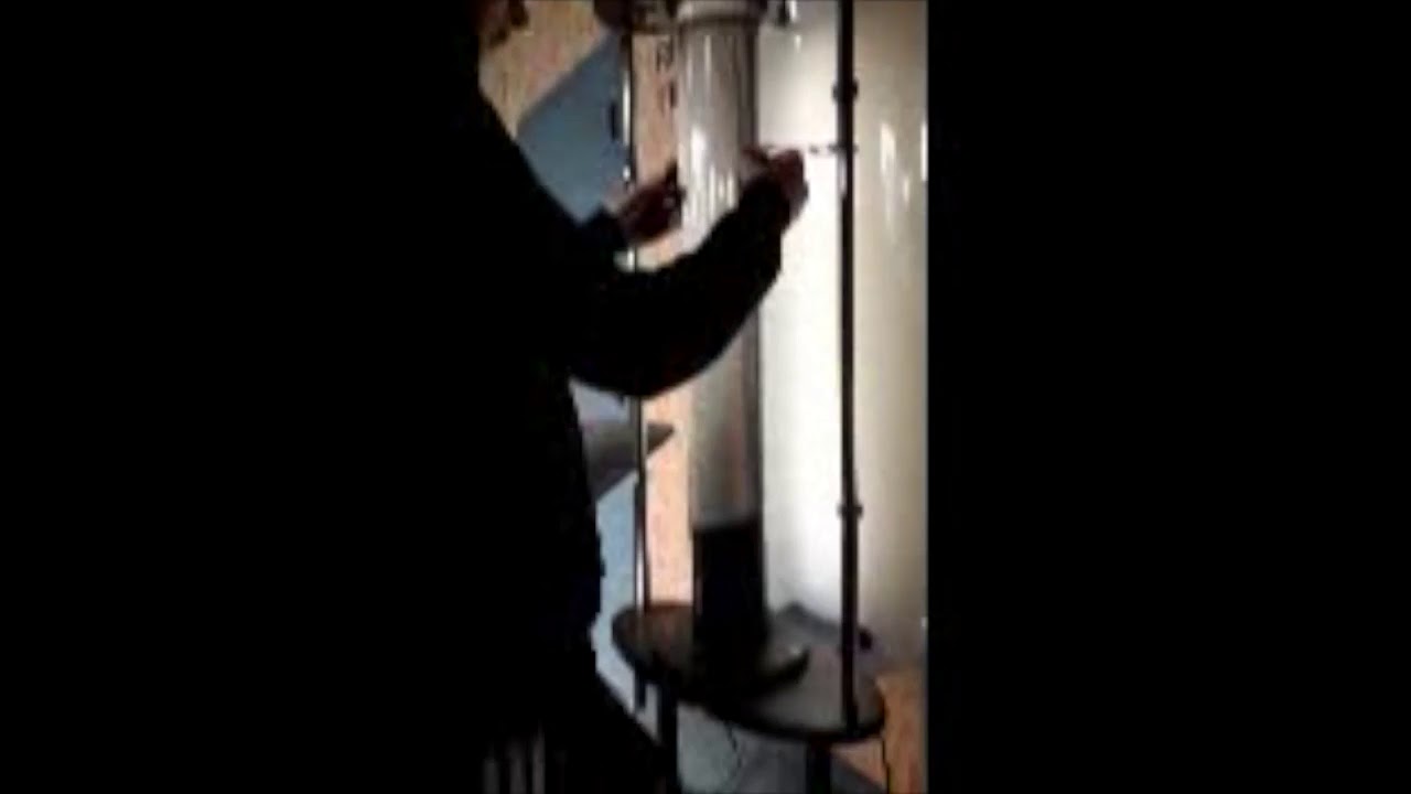 Exploritorium Movie Magnetic Clouds Elijah, Wilton and Tom - YouTube