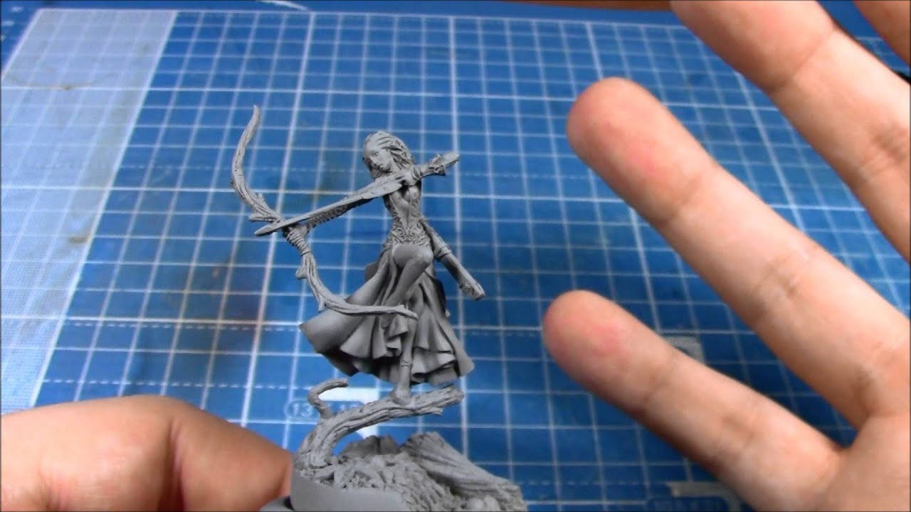 Mini Painting Part 5 - Zenithal highlighting - YouTube