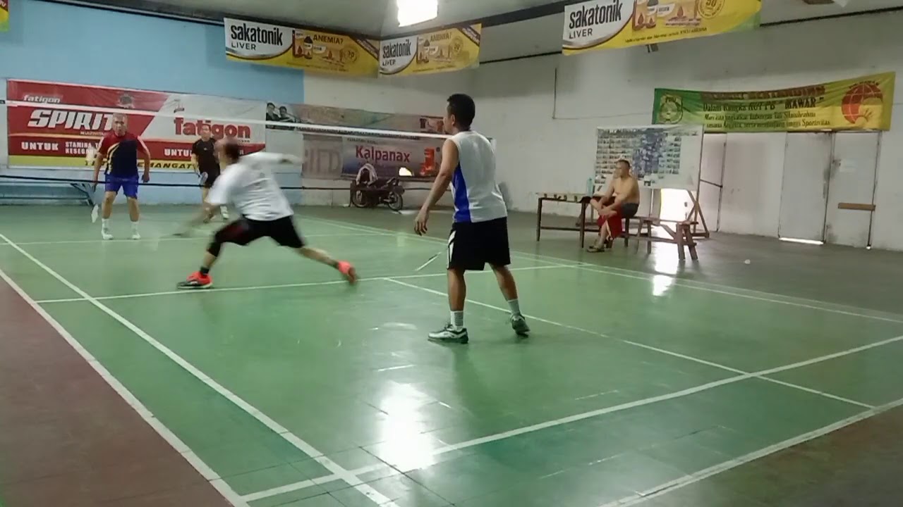 salam 1 hobi badminton - YouTube