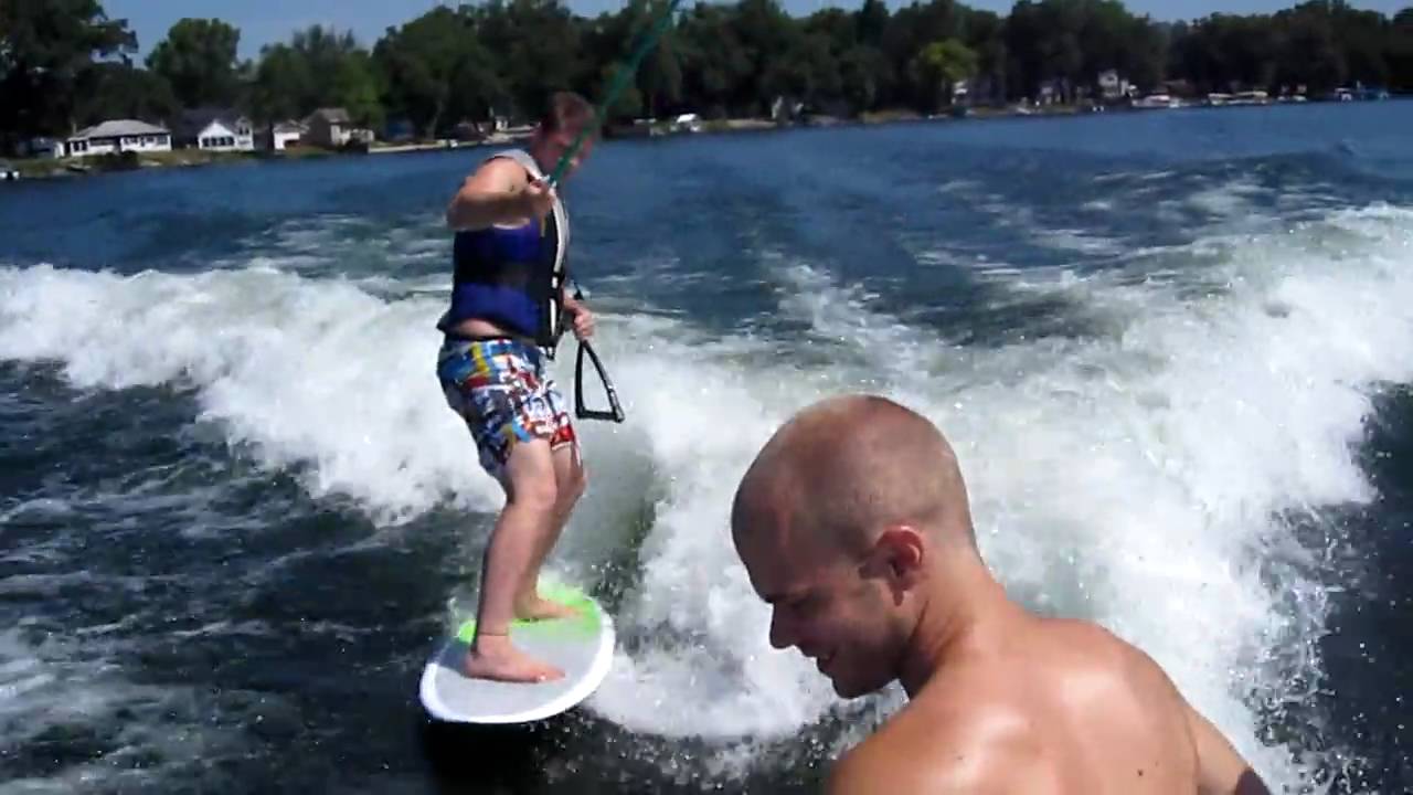 Mike Wake Surfing - 07.11.10 - YouTube