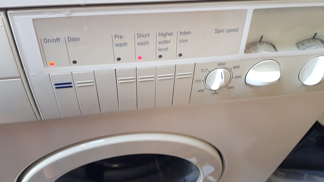 Bosch WFF2000 - Coloureds-Cottons 30° + Short Wash Full Cycle - YouTube