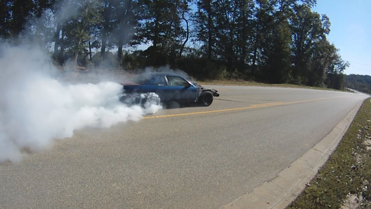 240sx V8 Burnouts Ford 5.0 - YouTube