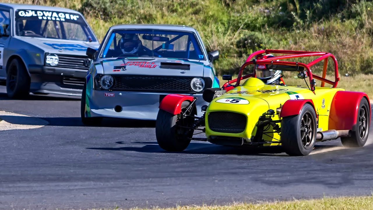 Sportscars and Super GTs Tear Up Dezzi Raceway - YouTube