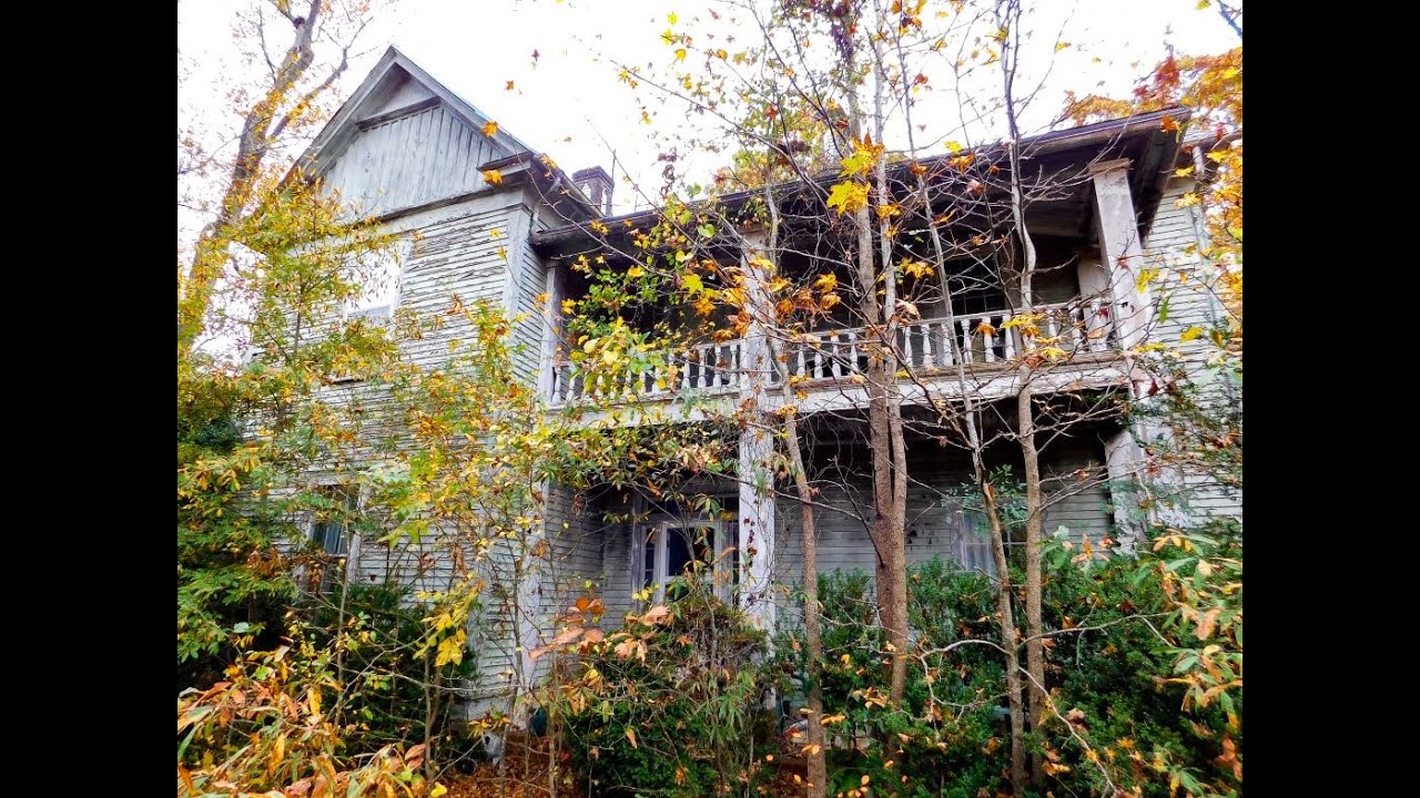 Old 1870 Victorian Farmhouse Everything Left Inside. - YouTube