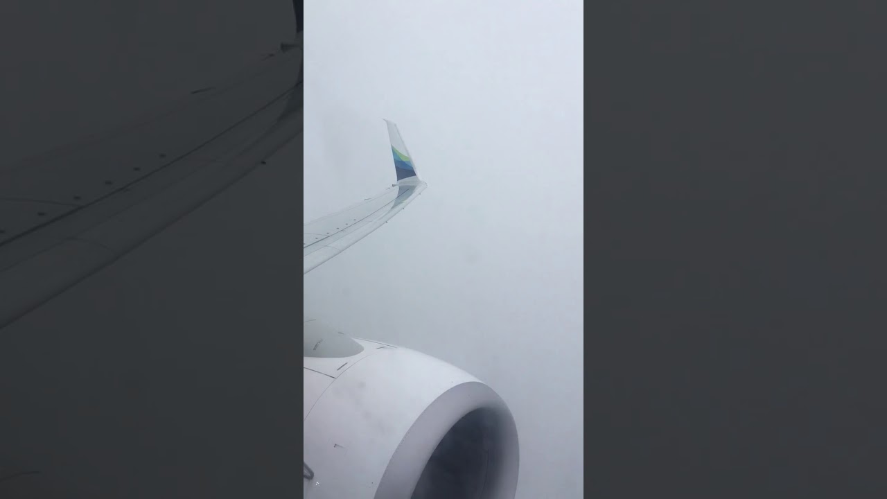 Alaska B737-990 flying over Washington State. - YouTube