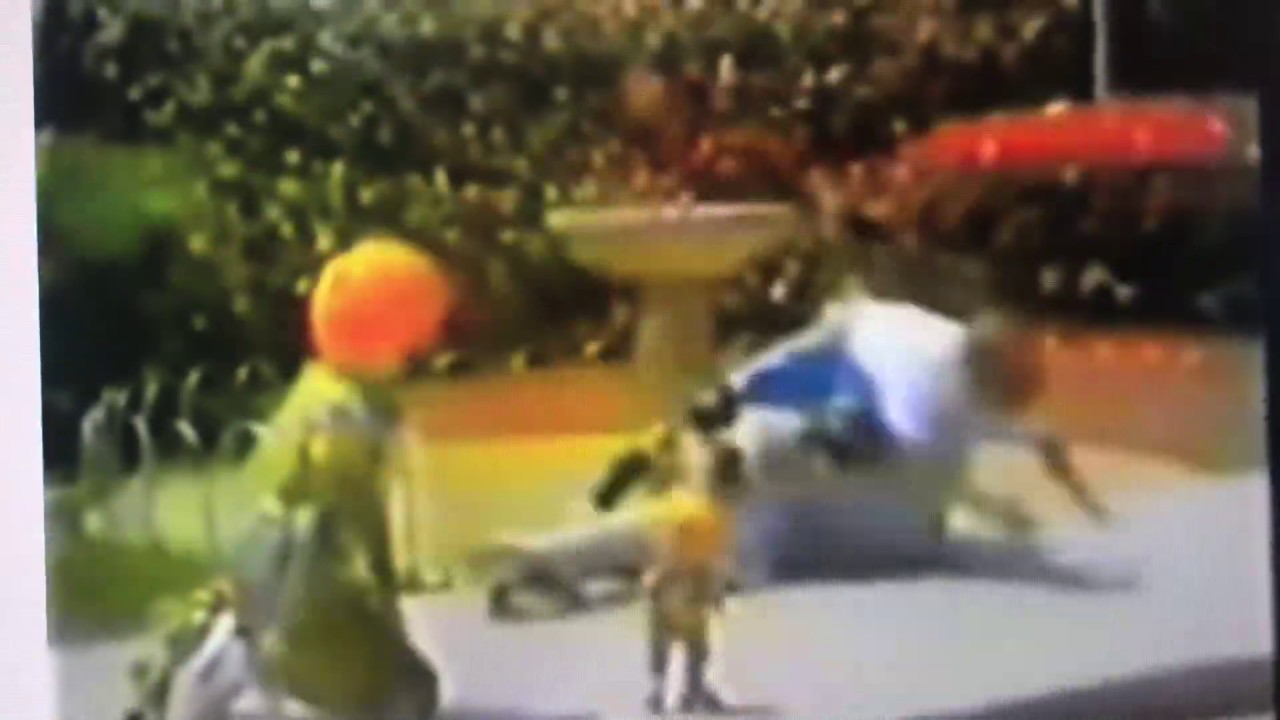 Comercial Boneca Lu Patinadora 1989 - YouTube