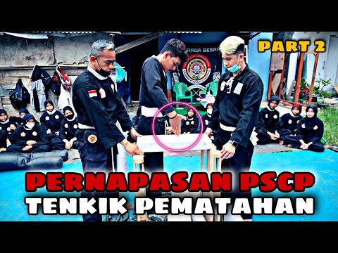 Atraksi Pernapasan PSCP Melakukan teknik Pematahan didepan Denny