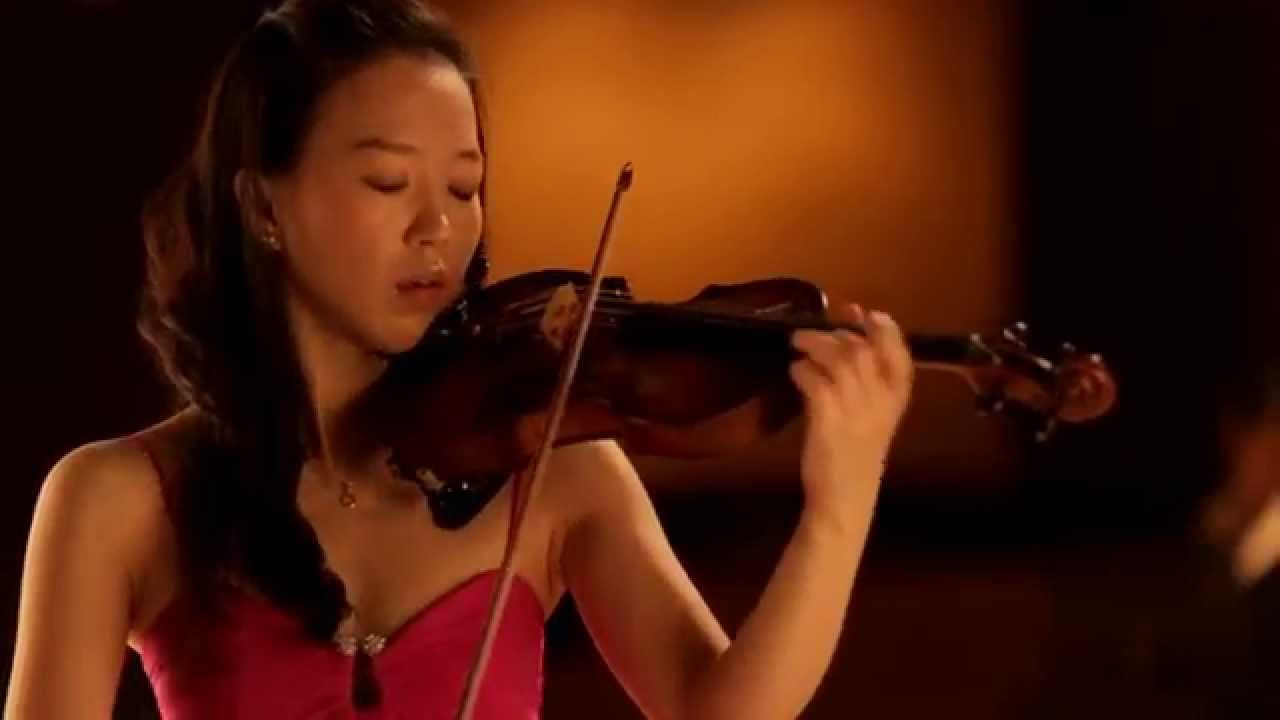 Luri Lee performs Debussy Violin Sonata - YouTube