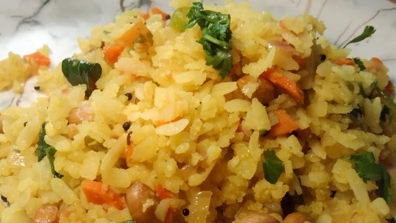 Atukula Upma😋//Food Talkies//breakfast recipe - YouTube