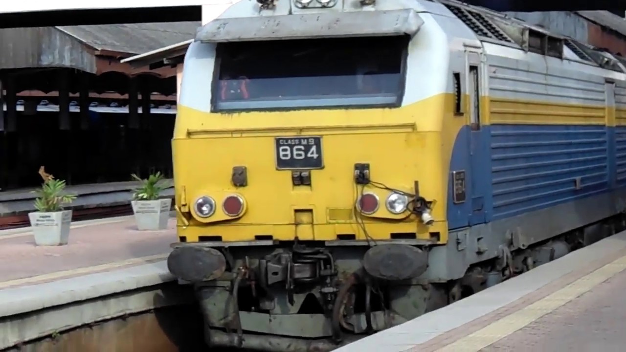 SLR Class M9-864 Alstom Prima - YouTube