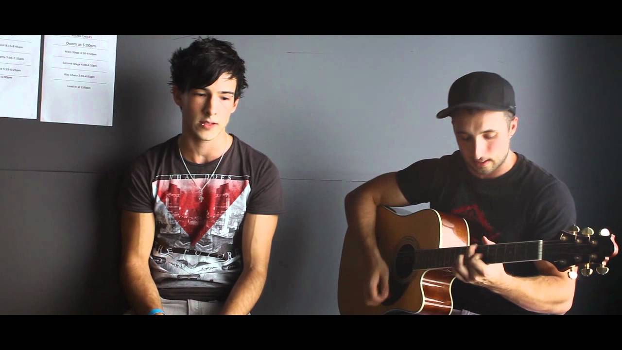 WHILE THE CITY SLEEPS - Interview & acoustic with Alexa Ruth - YouTube