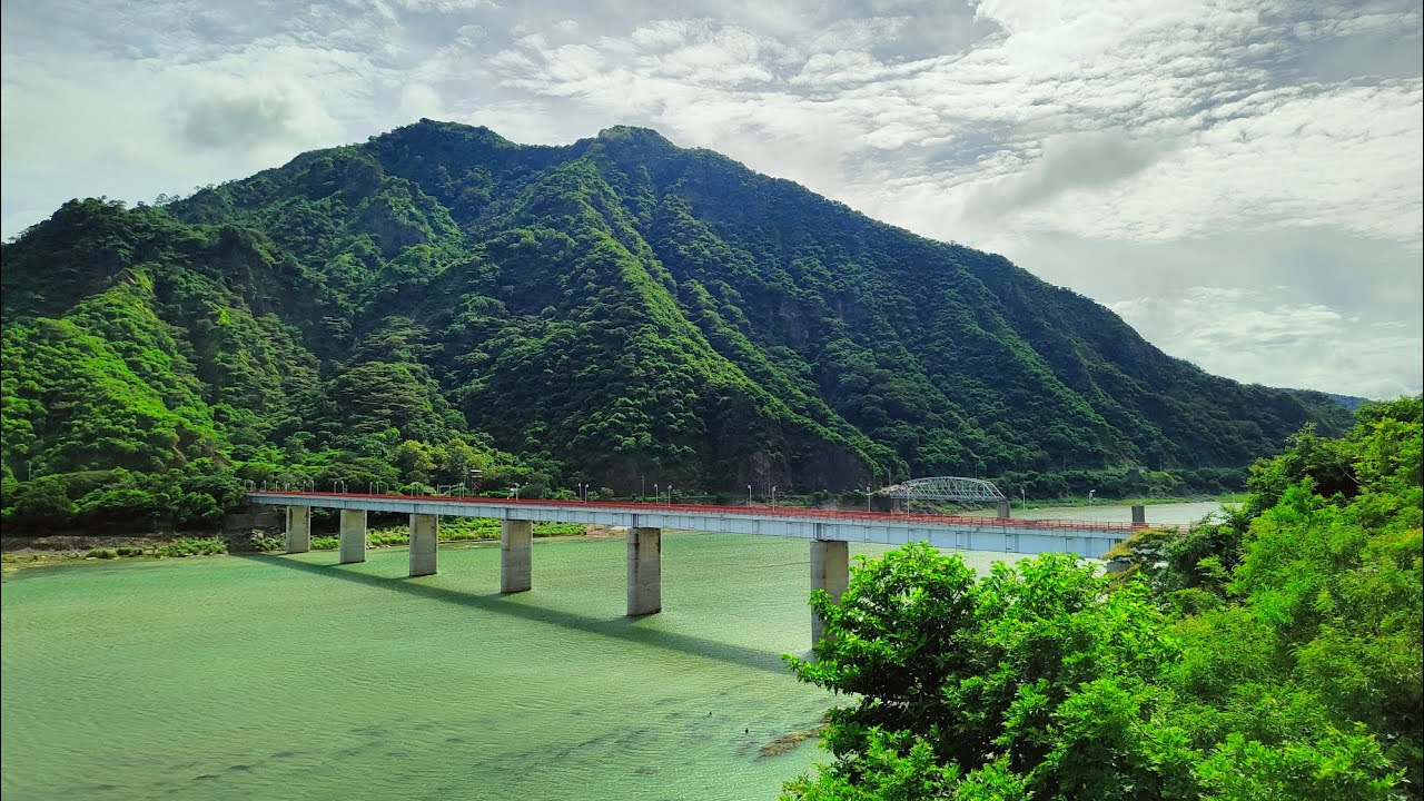 VIEW DECK at QUIRINO BRIDGE Bantay Ilocos Sur | Ser Sam TV - YouTube