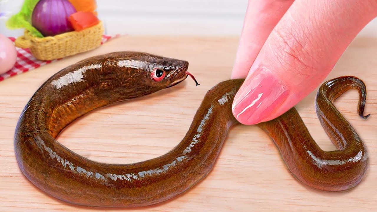 Best Satisfying Miniature Salt Baked Eel Recipe - ASMR Real Food Idea ...