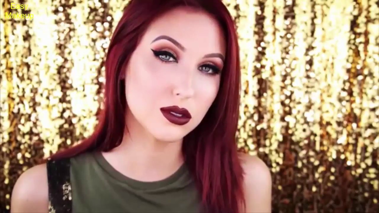 Easily Cat Eye & Vampy Lips Makeup Tutorial - YouTube