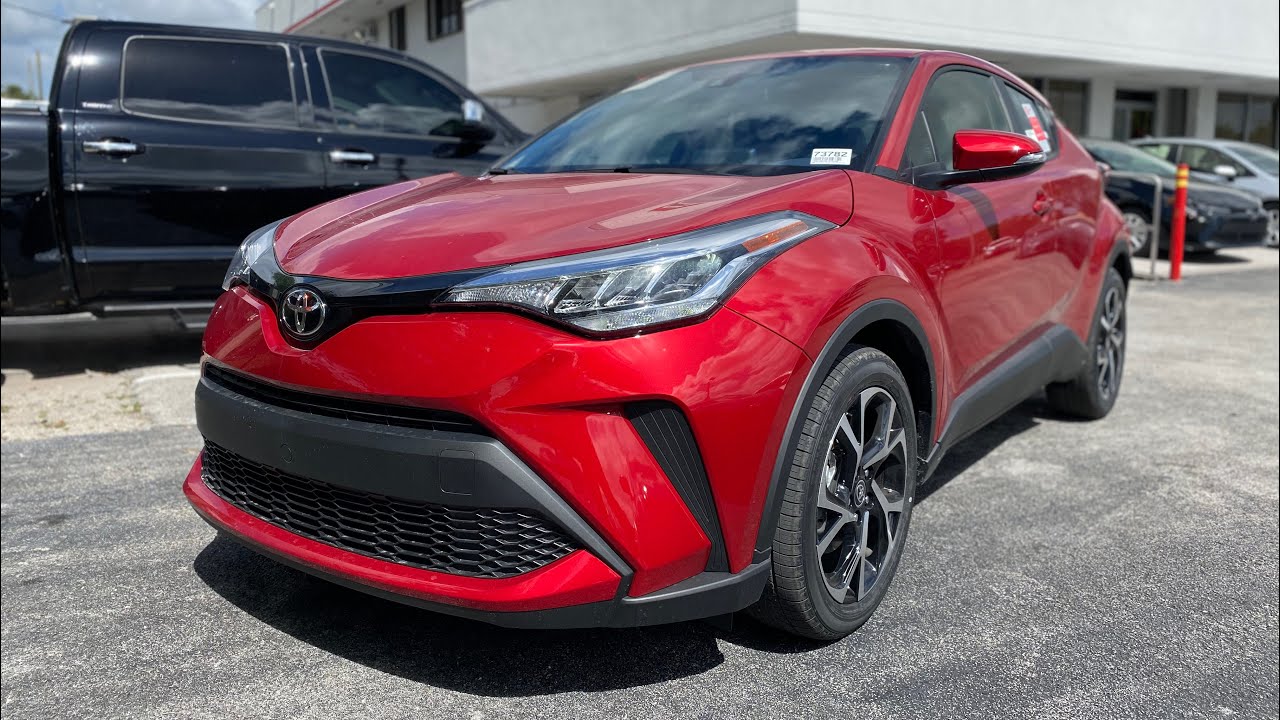 2020 Toyota C-HR XLE – Better Styling Than Ever Before! - YouTube