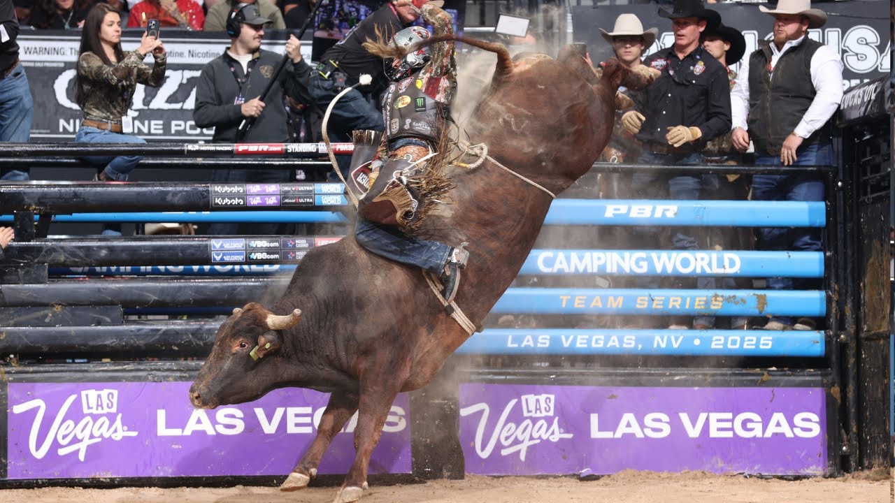 90-Point Ride! Andrew Alvidrez rides Lights Out for 90.75 Points - YouTube