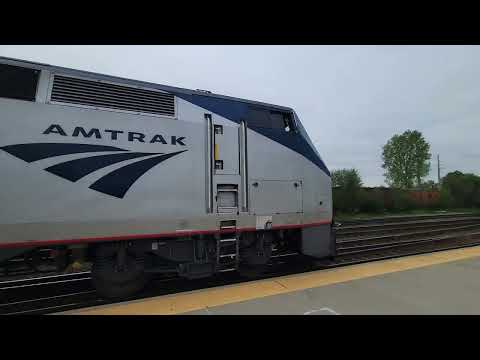 Amtrak 49 Lakeshore limited arriving into Elkhart station - YouTube