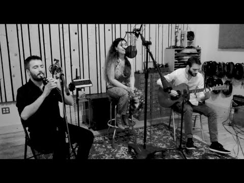 Elif Sanchez- Iki Keklik