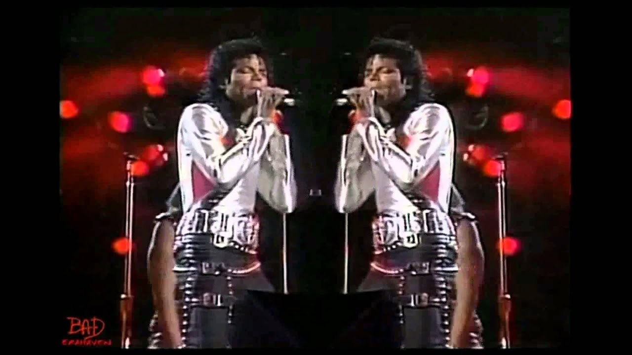 Michael Jackson Amazing Dance Moves On The Stage - YouTube