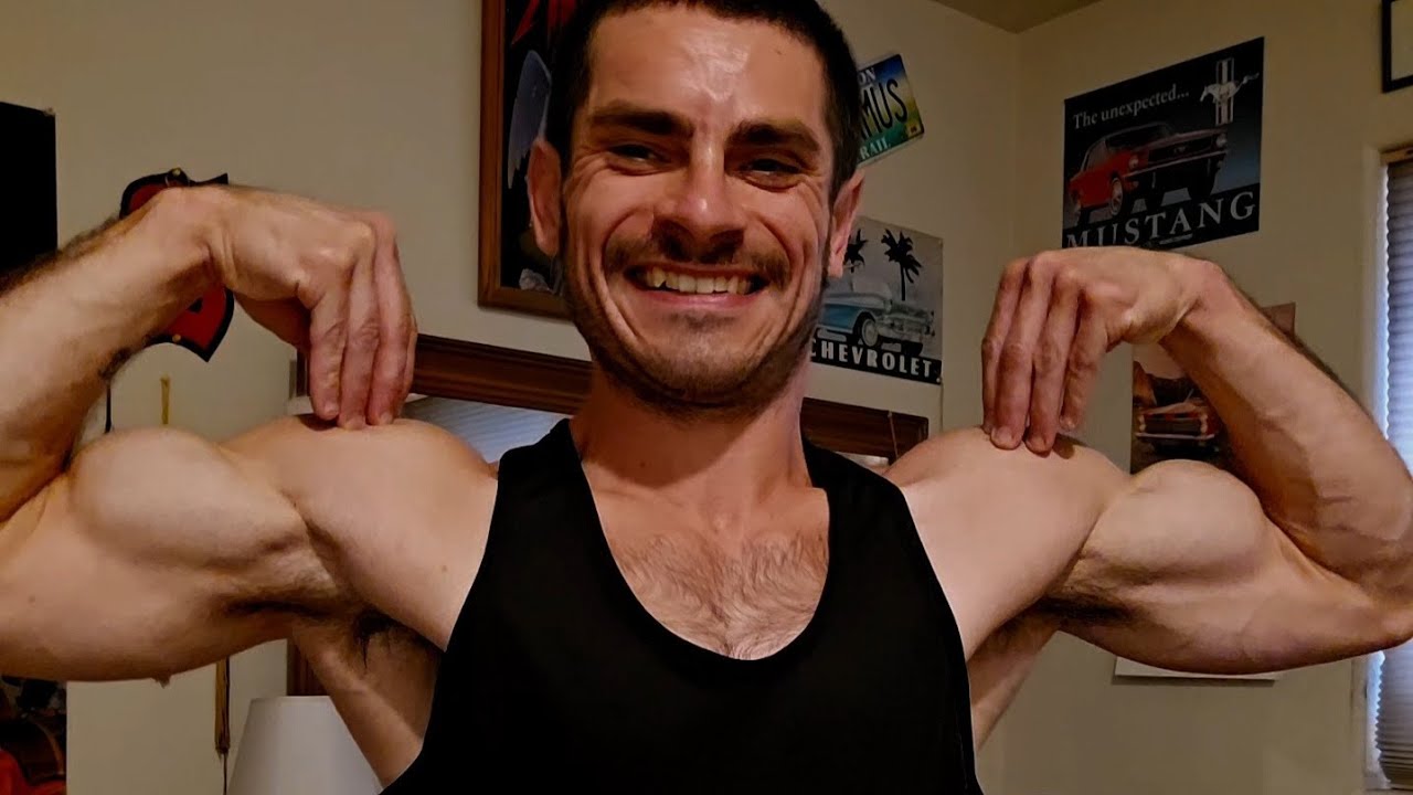 Alpha AC flexing big just in time for flex Friday || Lean, ripped and ...