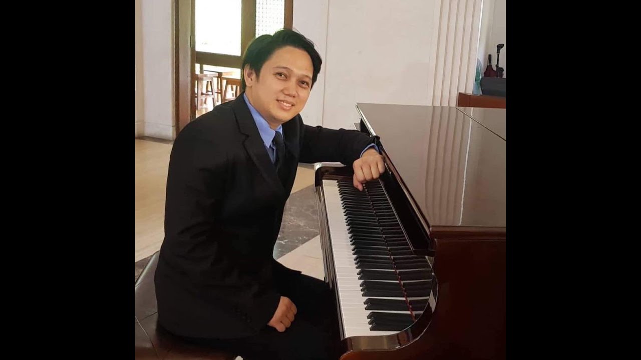 Jean Louis Razon live @ Shangrila Hotel Manila - YouTube