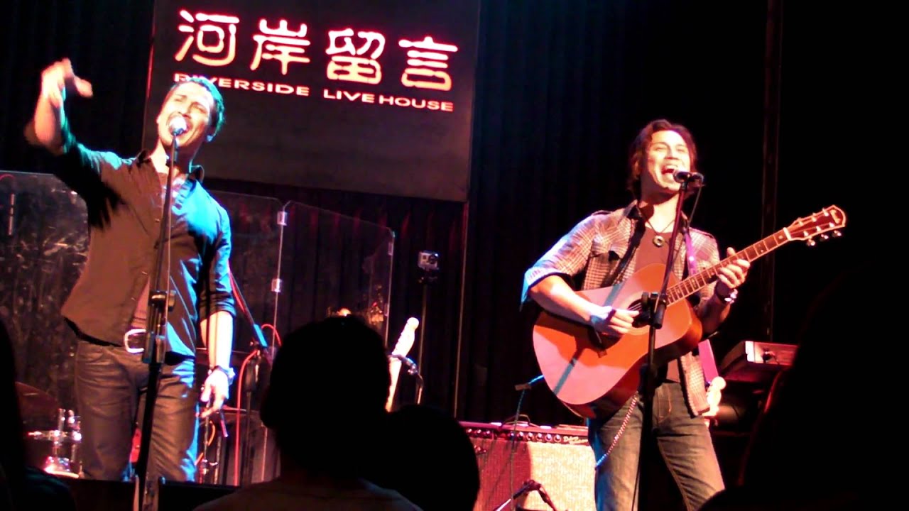 Soler Live in taiwan 2011.04.22 01 - YouTube