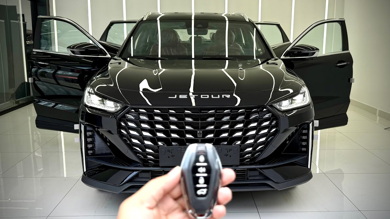 2025 Jetour X70 Plus Walkaround | Affordable Luxury 7-Seater SUV - YouTube