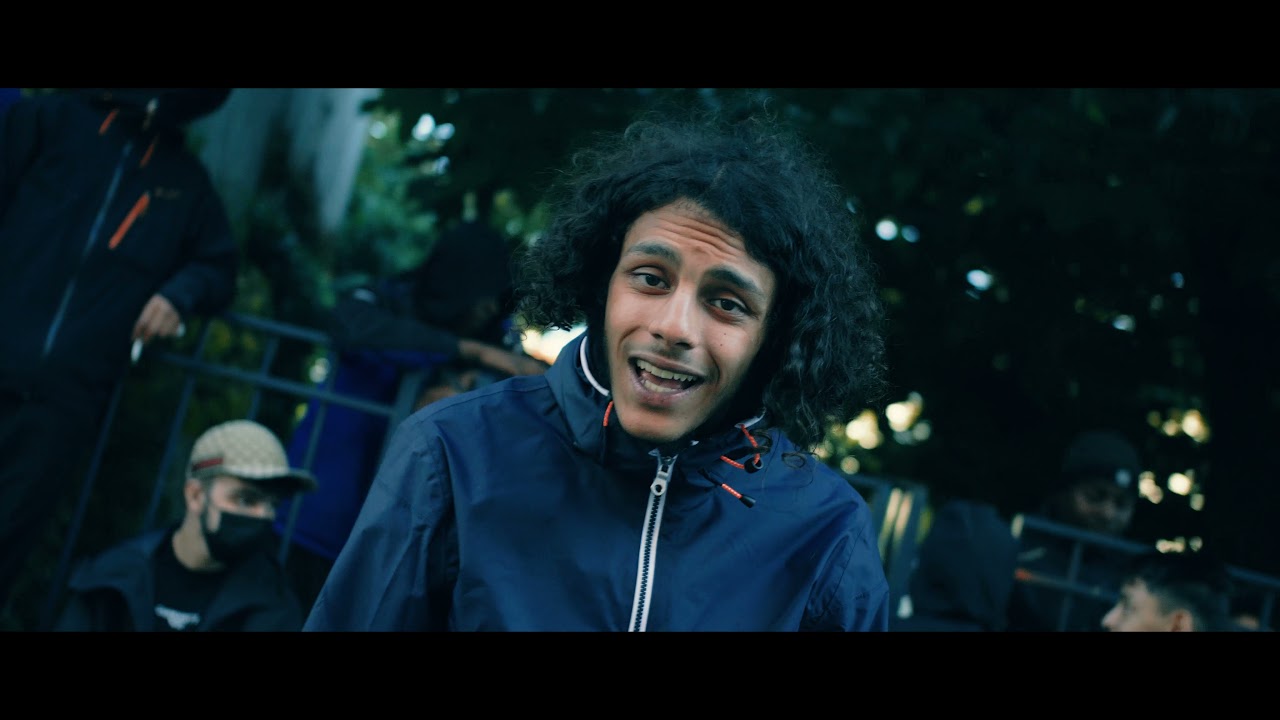 Zitoune - FREESTYLE FOLIE ( Clip Officiel ) - YouTube Music