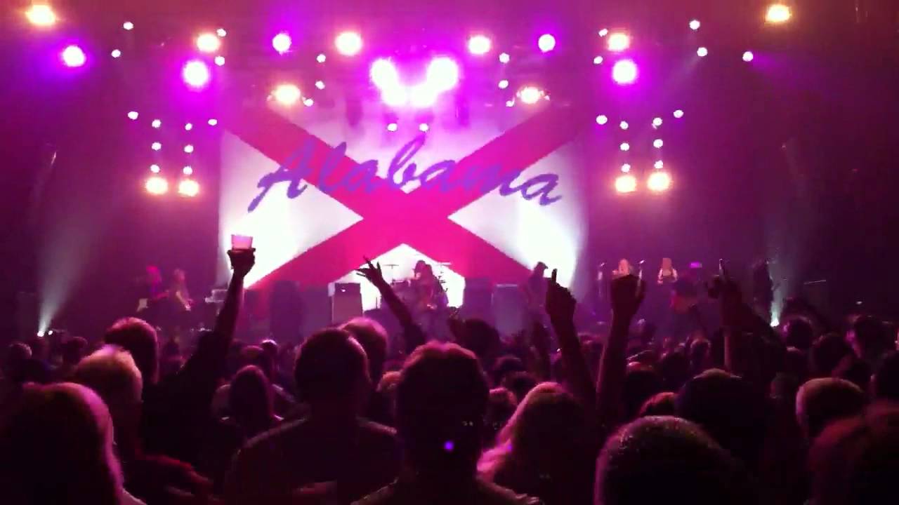 Lynyrd Skynyrd - Sweet Home Alabama (Live) - YouTube